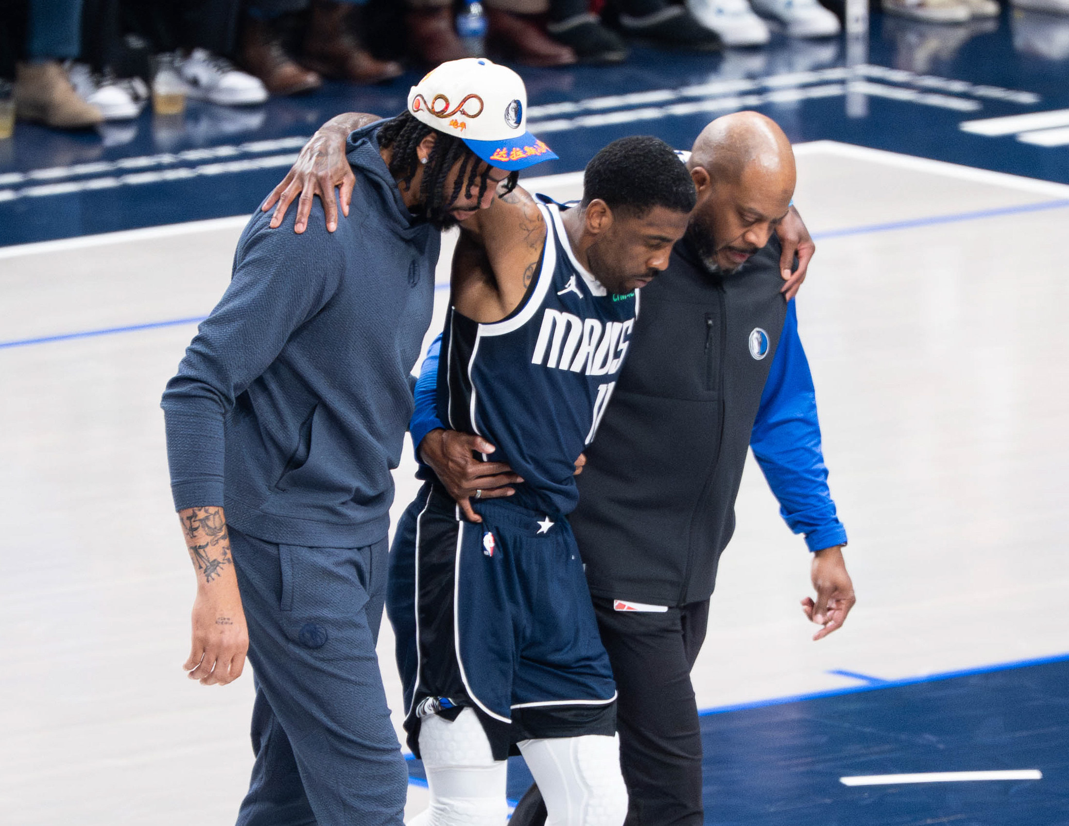 Kyrie Irving Suffers Season-Ending ACL Tear - Dallas Weekly