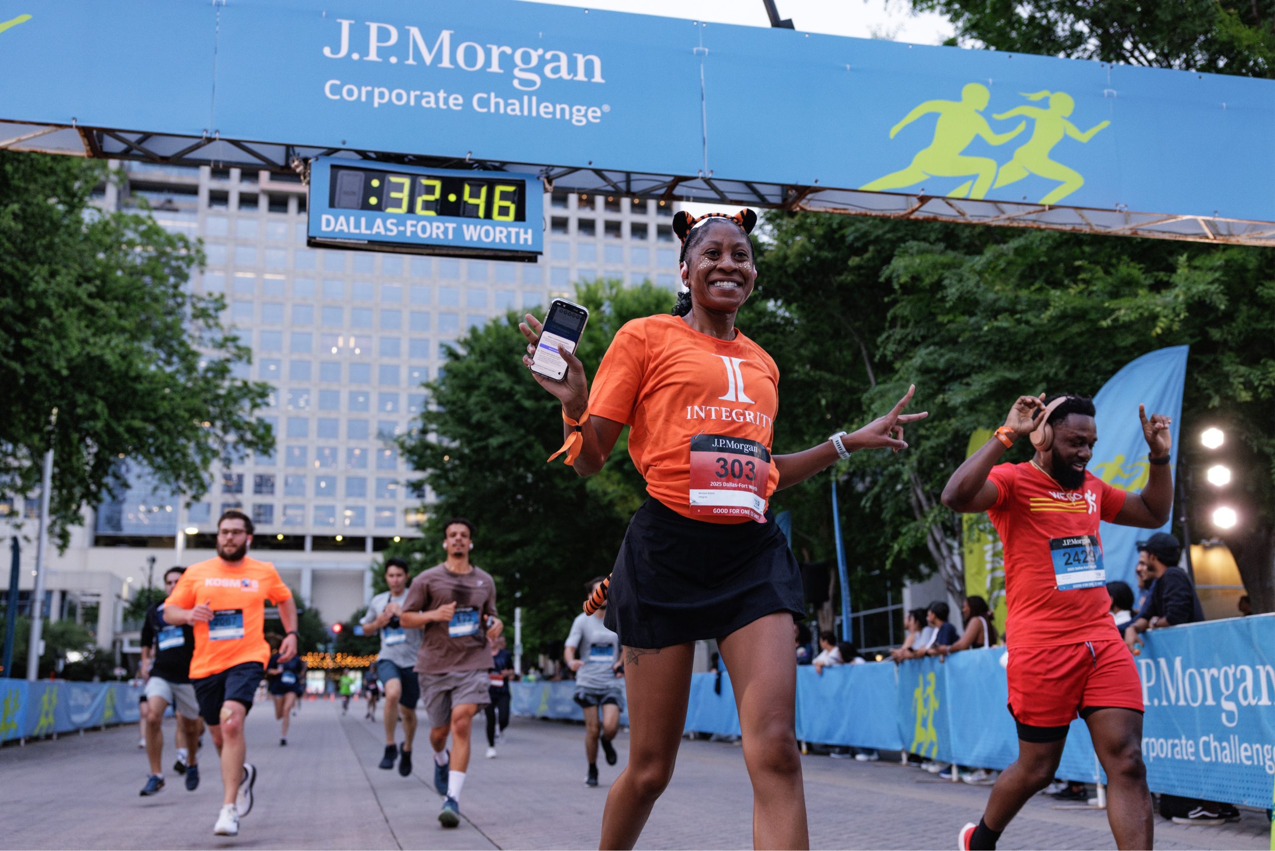 JPMorganChase Race in Dallas Benefits United Way - Dallas Weekly